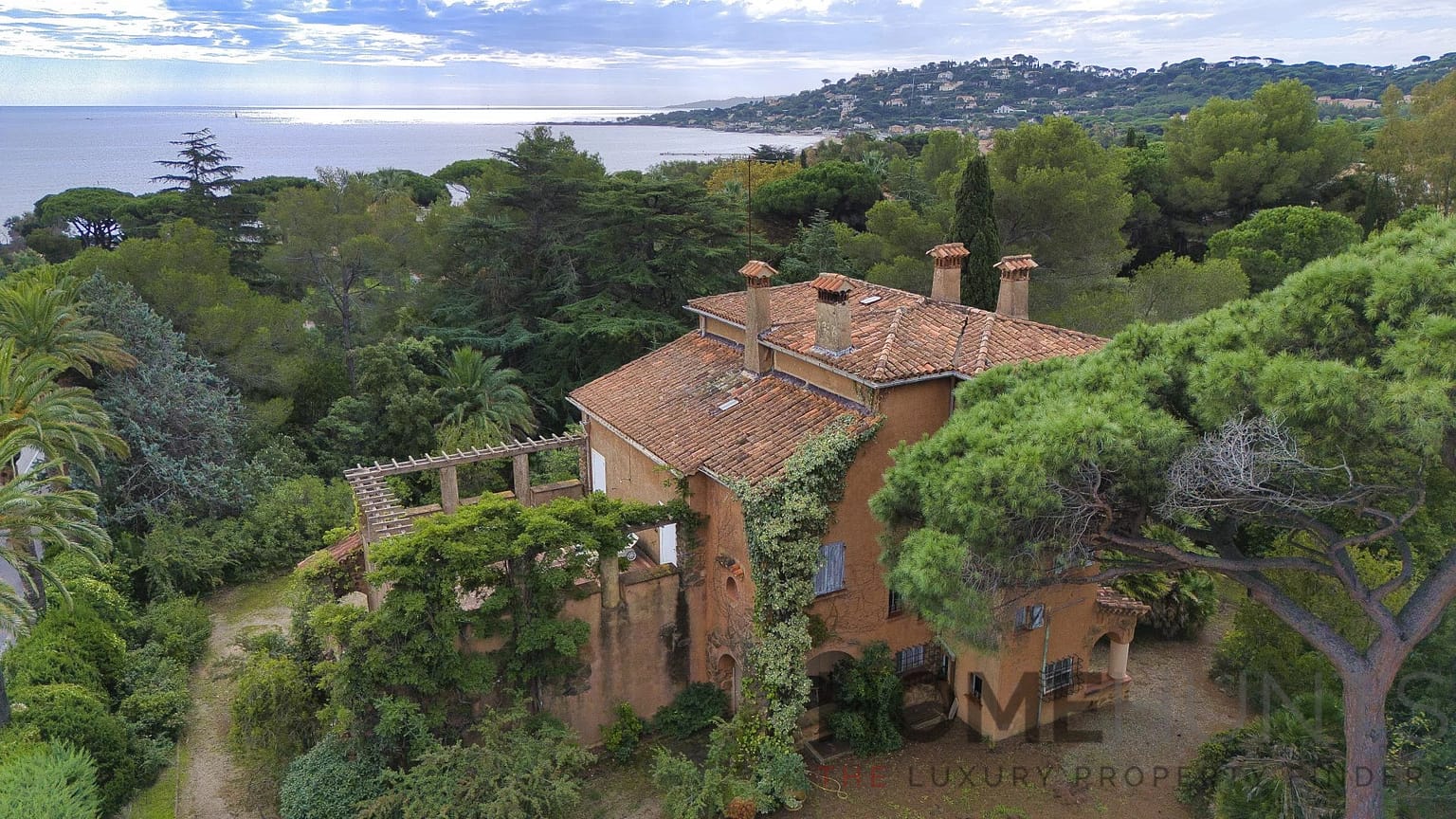 5 Common Types of French Property Explained - Home Hunts