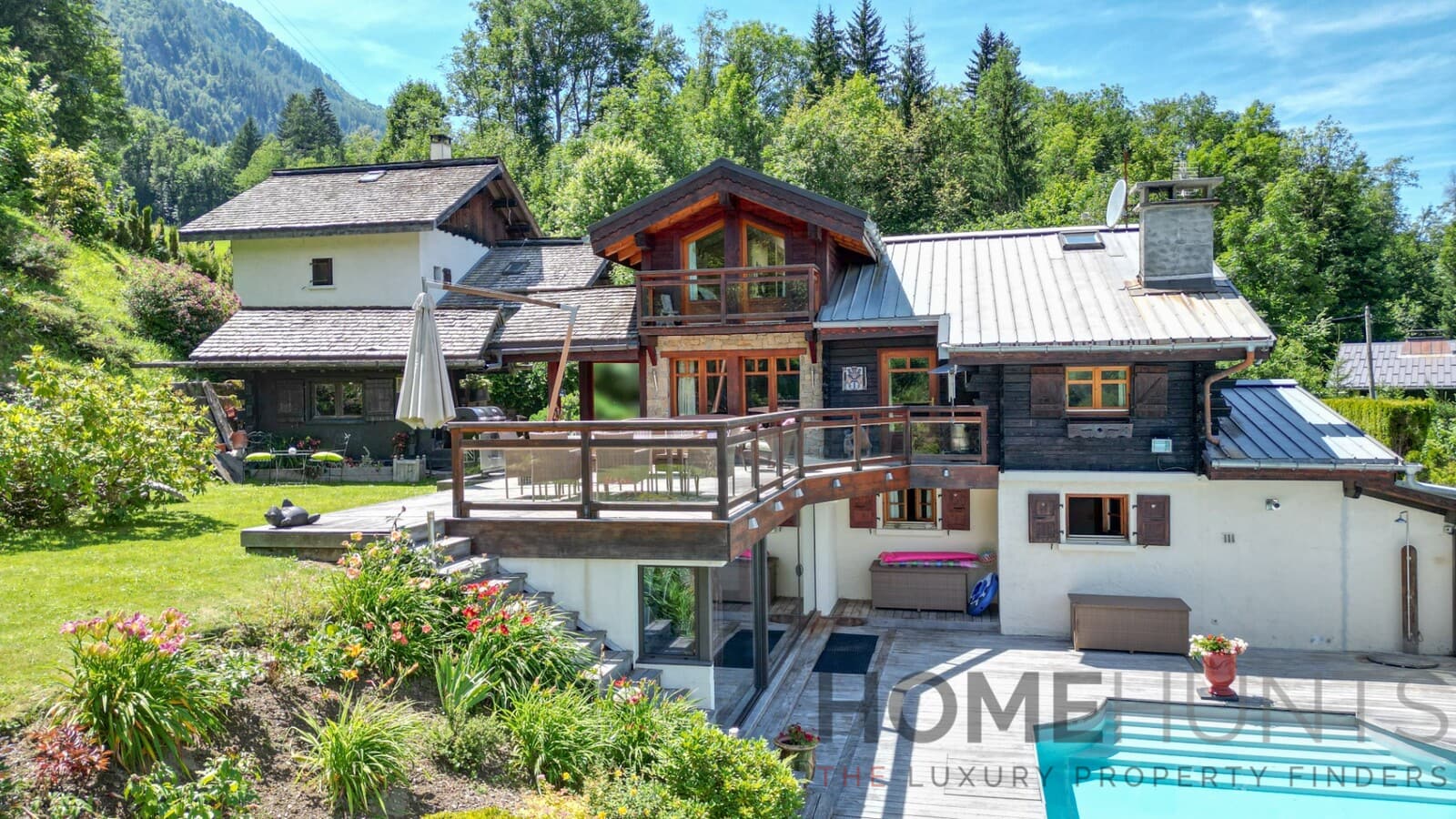 Chalet For Sale in Chamonix - HH-15123819