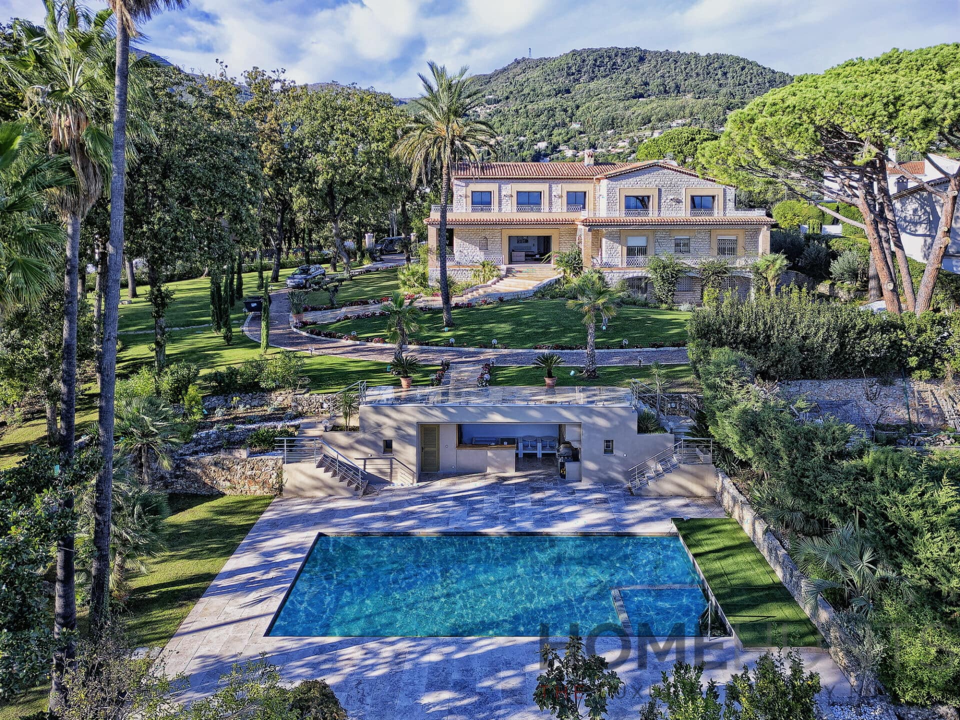 Villa/House For Sale in Vence - HH-15174531