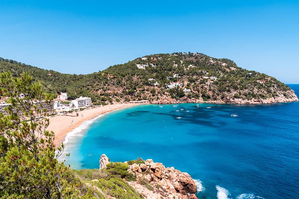 10 of the Best Places to Live in Spain Near the Sea