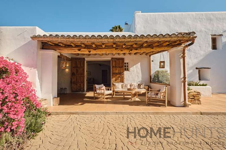 5 Common Types of French Property Explained - Home Hunts