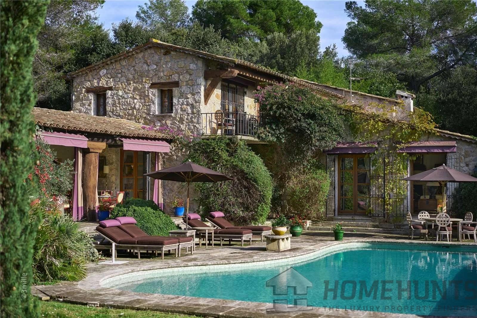 Villa/House For Sale in La Colle Sur Loup - HH-14989866