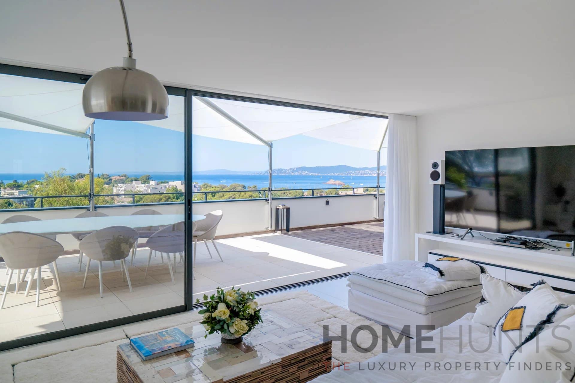 Villa/House For Sale in St Raphael - HH-13600195