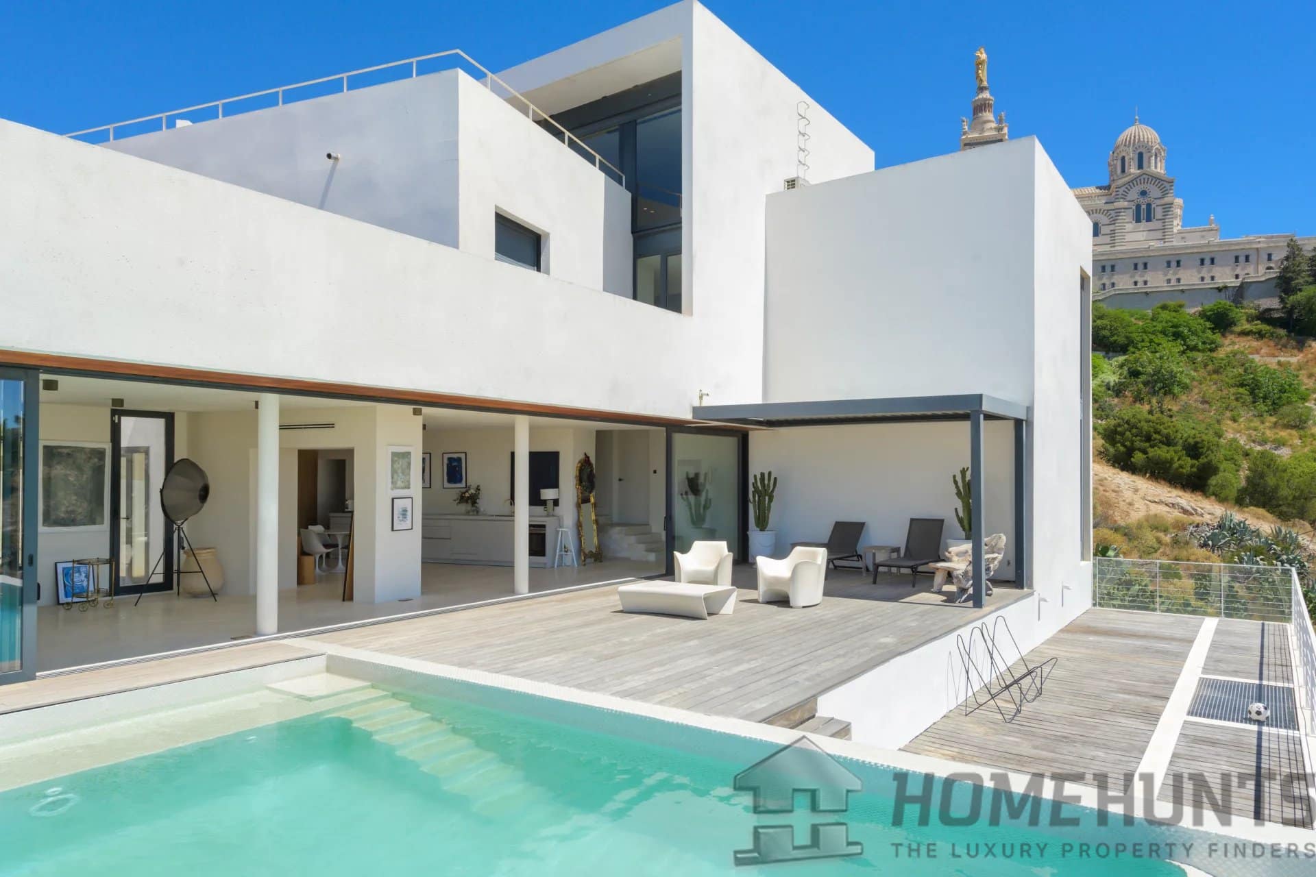 Villa/House For Sale in Marseille - HH-15444918