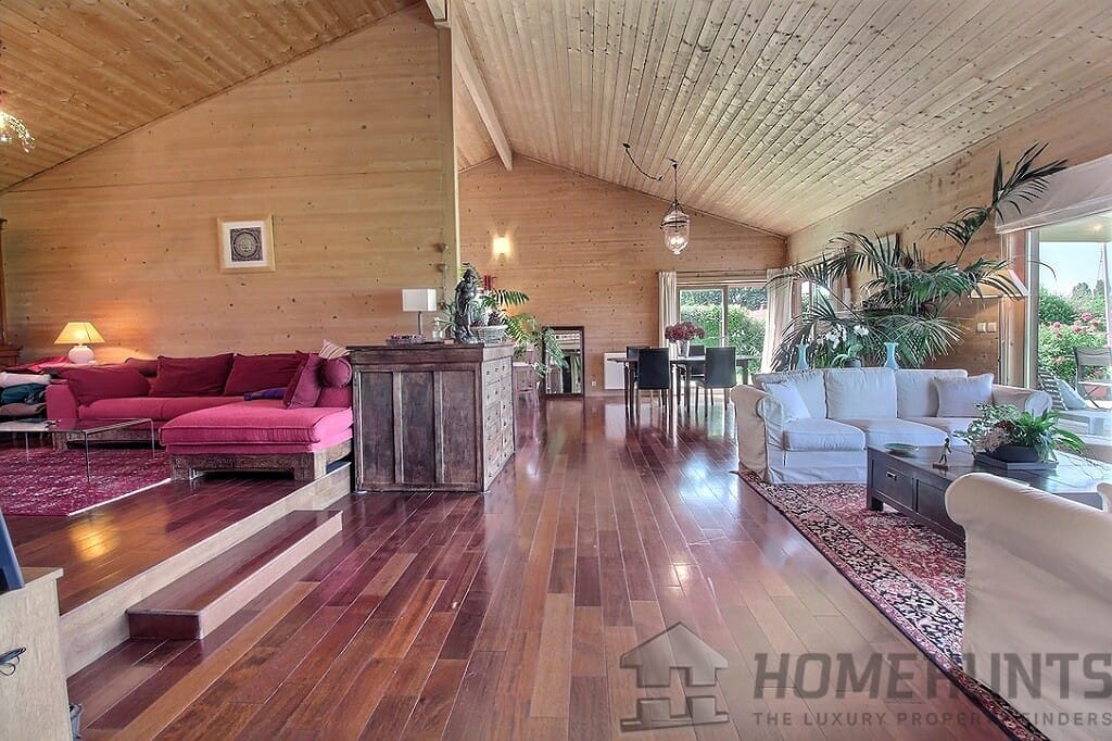 Villa/House For Sale in Lugrin - HH-15486863